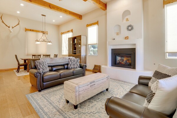 Luxe Desert Retreat W/ Mtn Views In Albuquerque! - Albuquerque, NM