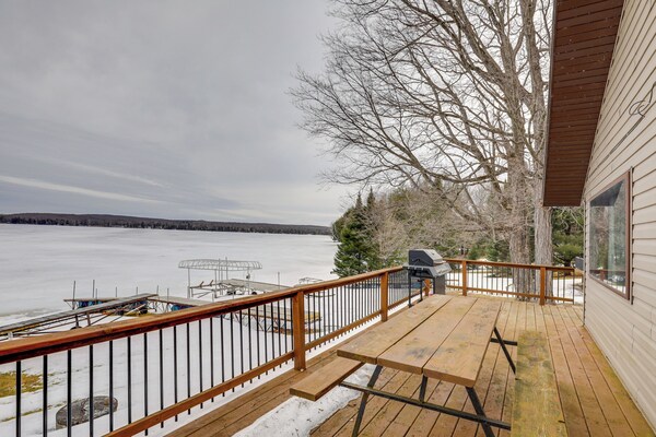 Lake Access & Pier: Northwoods Fishing Cabin - Wisconsin