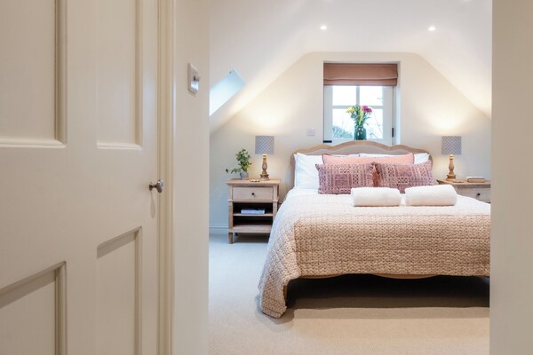 The Stables Banham Cottages - Bourton-on-the-Water