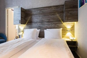 Quarto Design | Cofre no quarto, Wi-fi grátis, roupa de cama fornecida 