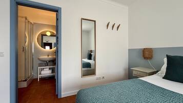 Quarto casal ou duplo clássico, varanda, vista para o jardim