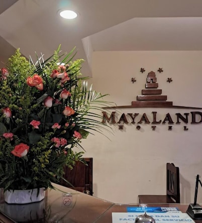 HOTEL Y RESTAURANTE MAYALAND