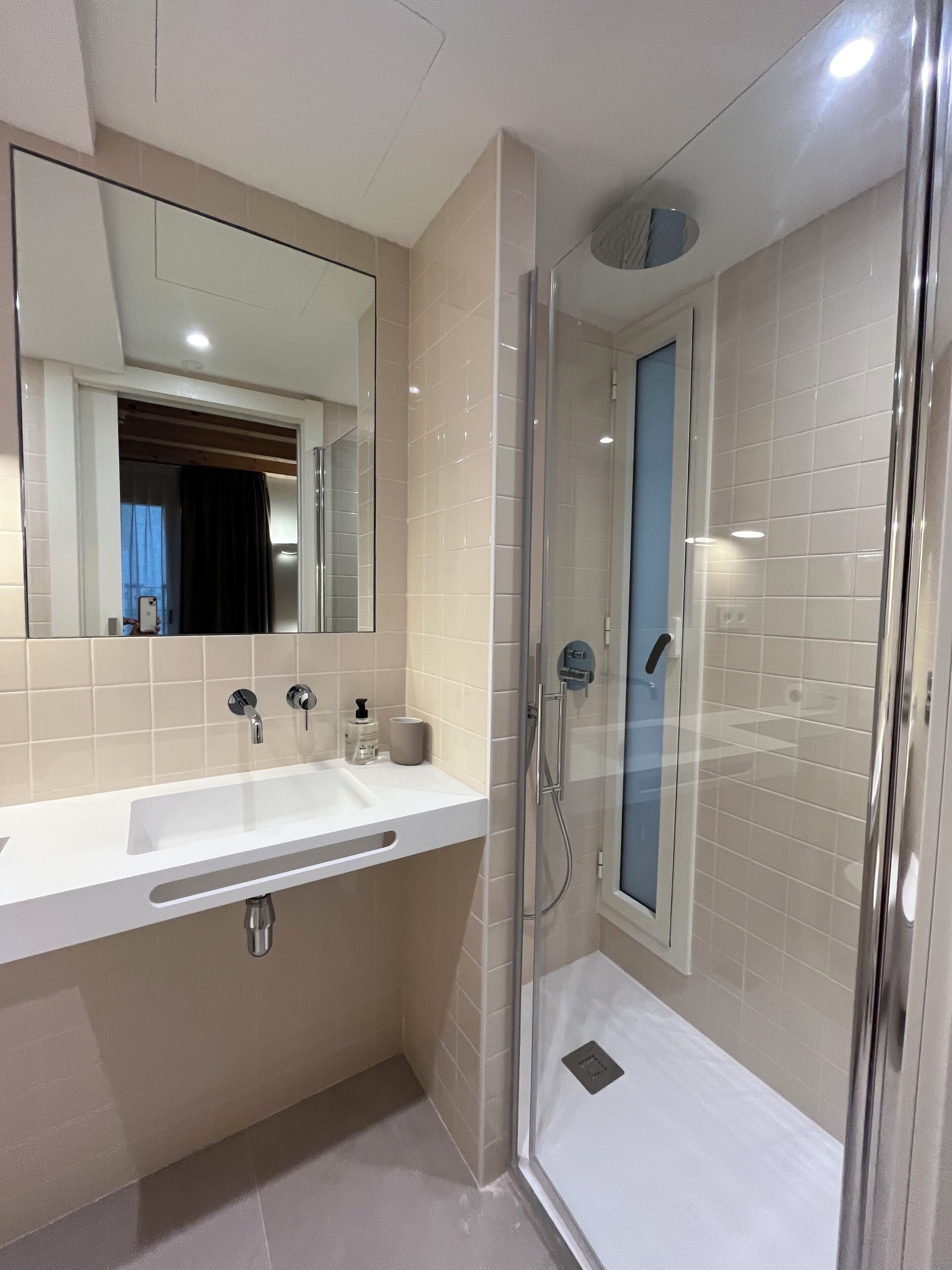 Quarto casal luxo, vista para a cidade | Banheiro