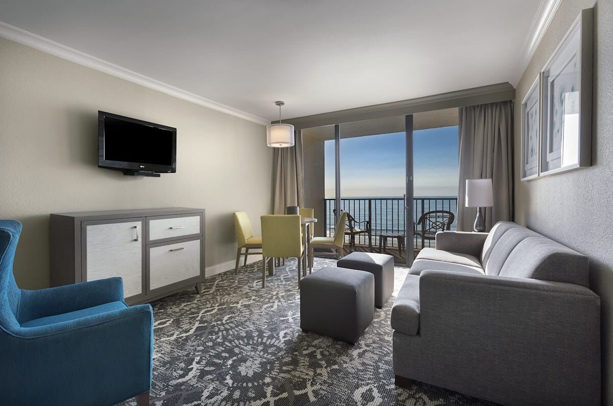 Beach Getaway W/ Waterpark & Myrtle Beach Attractions L 2 Family-friendly Units - Conway, SC