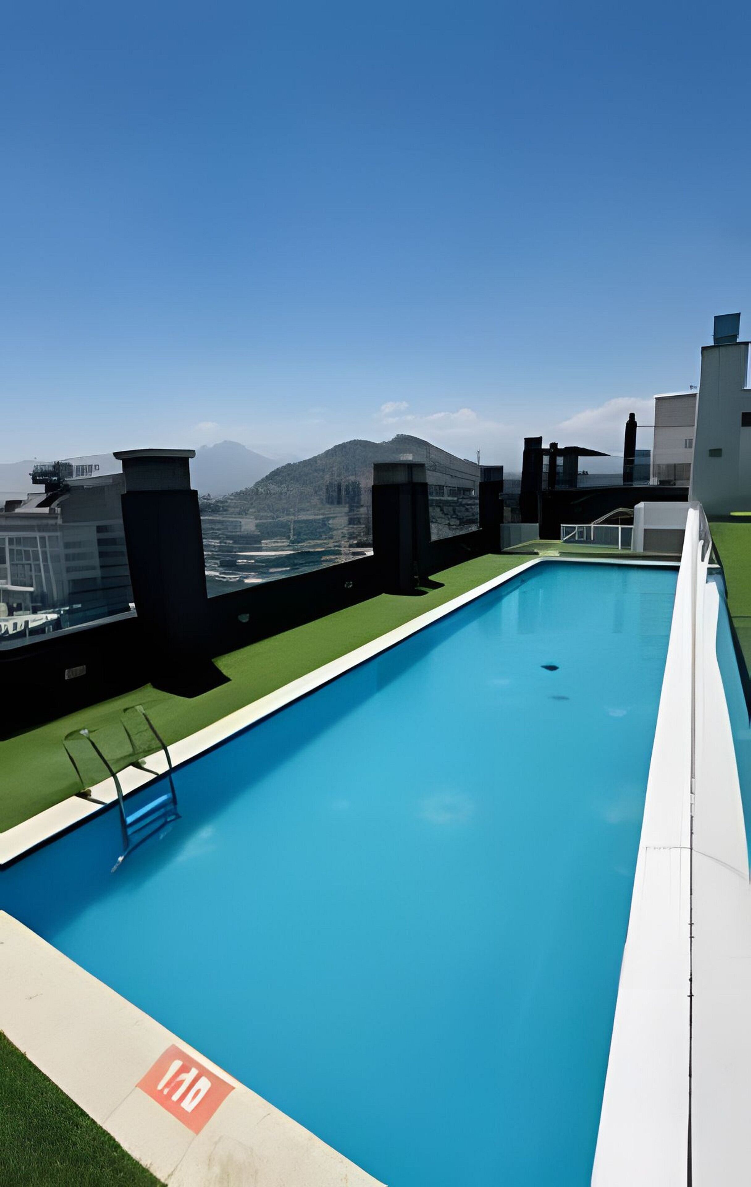 Piscina exterior sazonal 