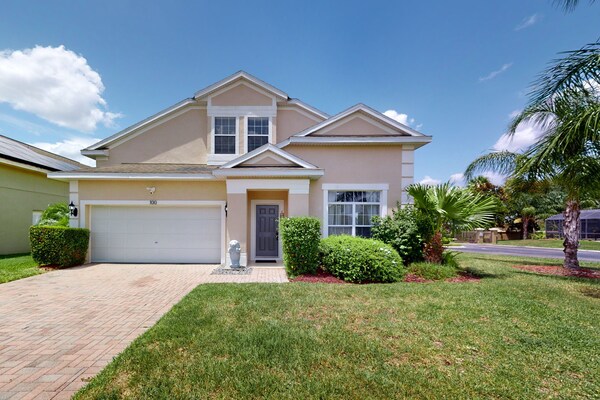 Harmony Villa Family-friendly Home In Davenport With A Game Room & Pool - Davenport