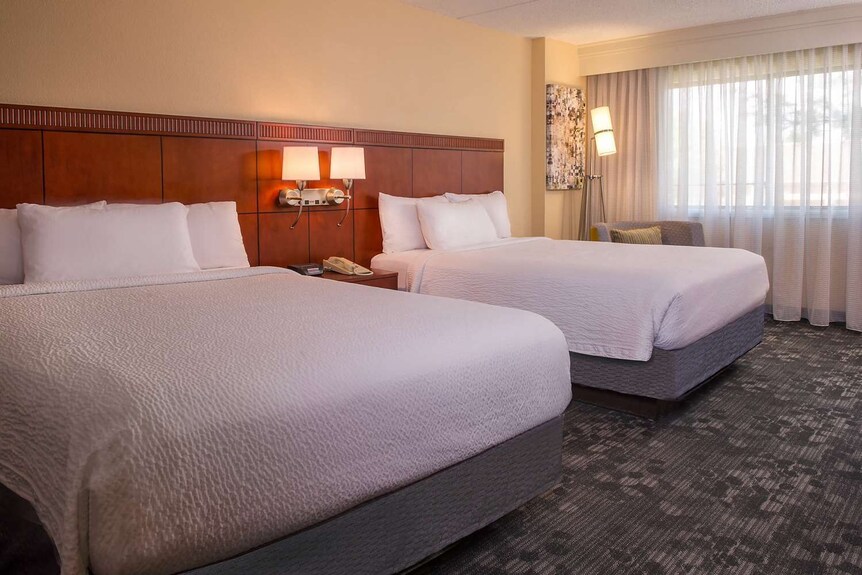 Recharge On A Pet Friendly Suite W/ Seasonal Pool Near Charlotte Motor Speedway - Concord, NC