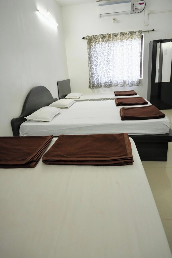 Hotel Gananjaya Gokarna - Gokarna