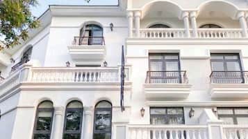 Fachada da propriedade