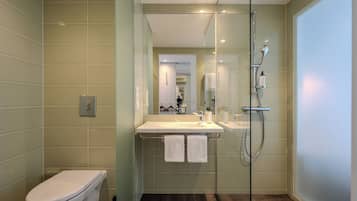 Quarto casal ou duplo standard | Banheiro