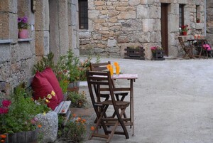 Chalé, 3 quartos, vista para a montanha | Refeições ao ar livre