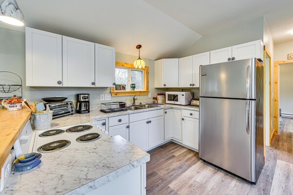 Gateway To Golf Capital! Carthage Escape W/ Pool - Lake Sequoia, Seven Lakes