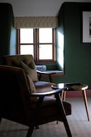 Suíte superior, vista para o jardim | Parte interna