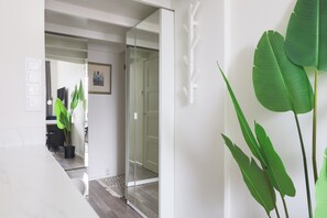 Apartamento Standard, vista para o pátio | Sala de estar