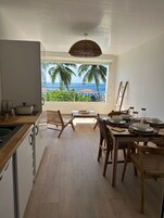 Suite Familiar, vista para o mar | Restaurantes