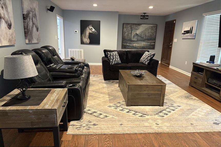 Fantastic 3-bedroom House With A Pool In Charming Athens - Athens, GA