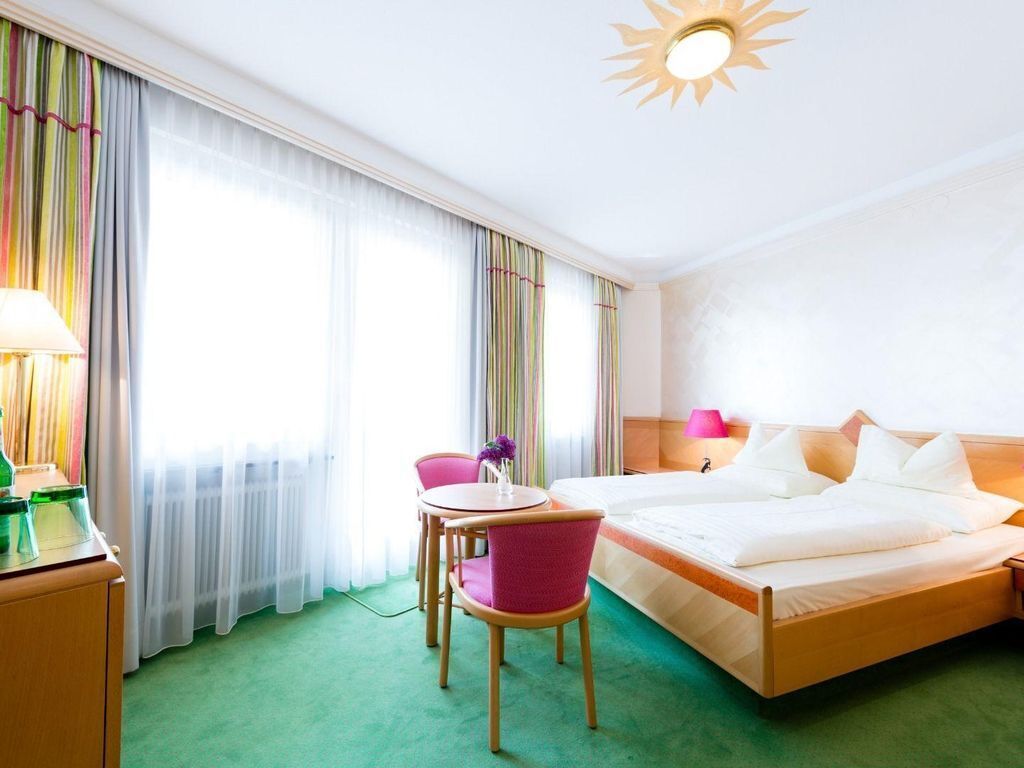 Economy Room - Hotel Schrofenstein - Landeck