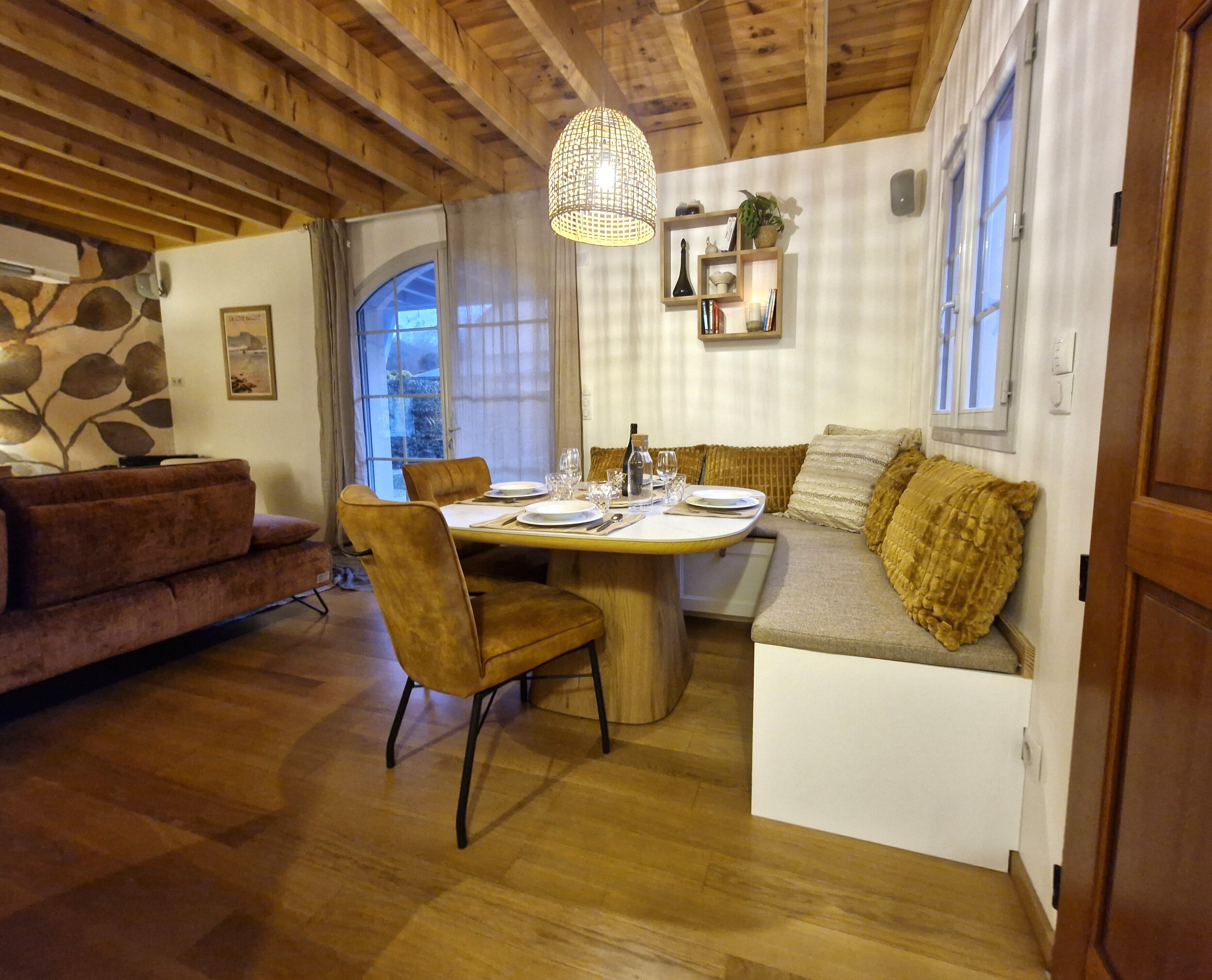 Maison Lumineuse Avec Terrasse Ensoleillée & Vue Montagne - Laruns