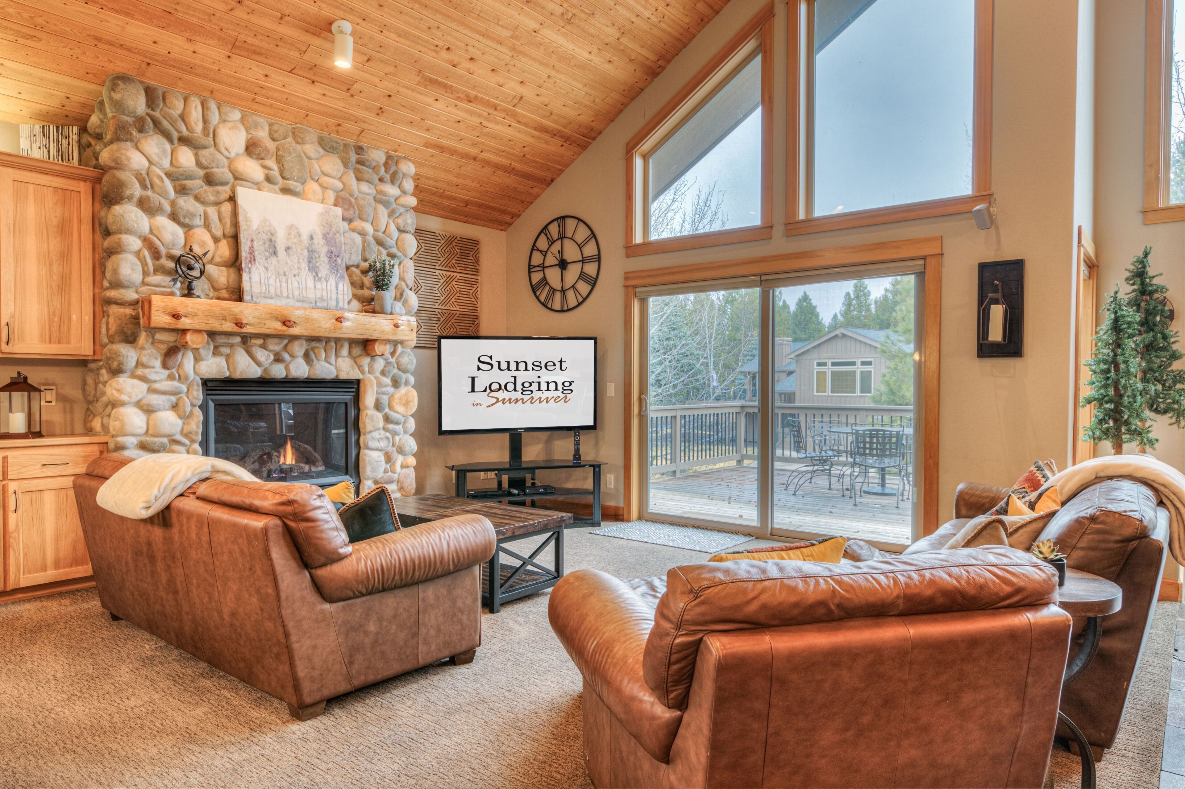 Luxury Sunriver Vacation Rental, Hot Tub, A/c, Sharc - Sunriver, OR