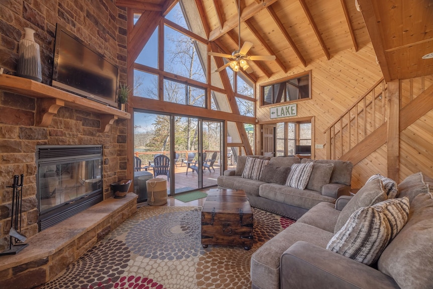 Grendel Getaway By Innsbrook Vacations! - Innsbrook, MO