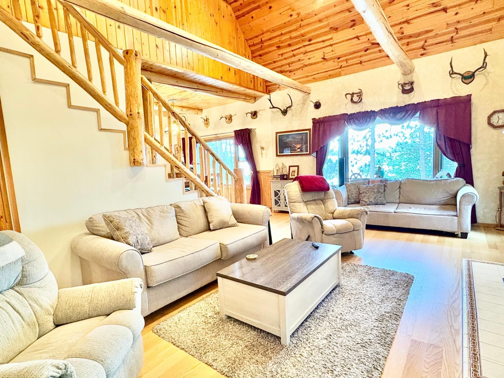 Charming 3-bedroom Lake House In Rhinelander Perfect For Your Getaway - Rhinelander, WI