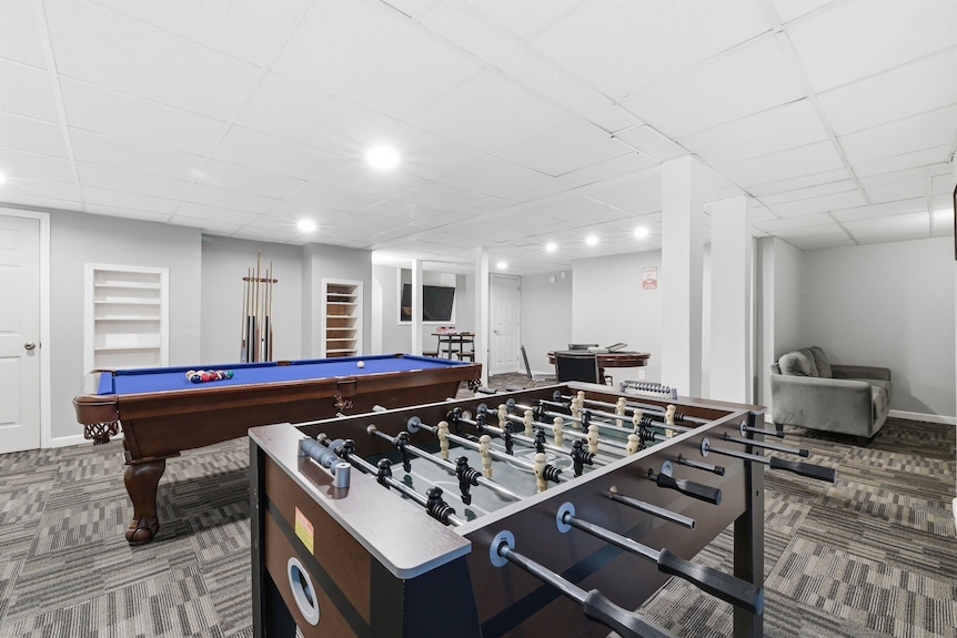 Hot Tub*sauna*pool Table*air Hockey*king Bed*deck - Lake Harmony, PA