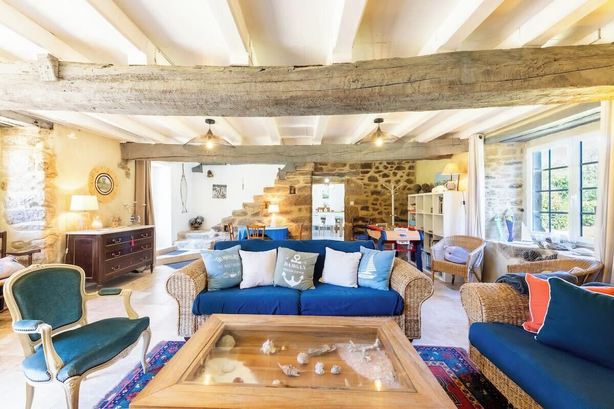 Grande Maison De Pierre Dans Un Domaine Privé - Questembert