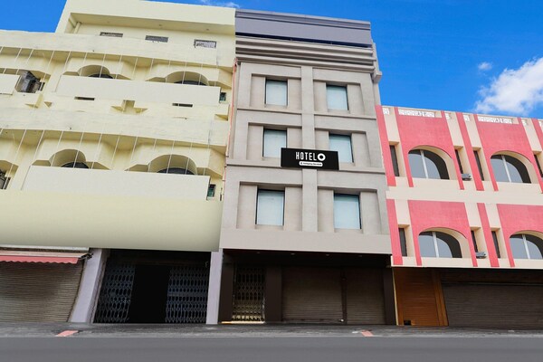 Deluxe Super Hotel O Vivekanand Marg - Prayagraj