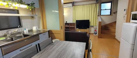 Casa Comfort, 2 quartos | Refeições no quarto