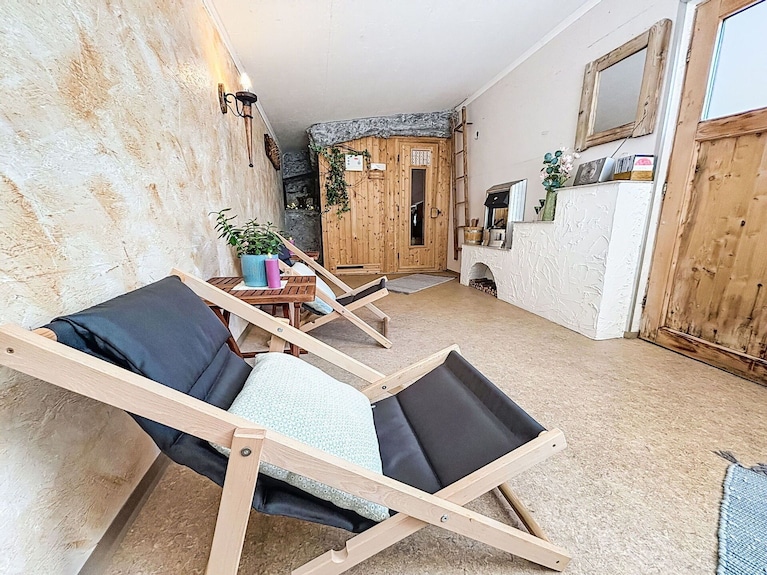 Mooi Vrijstaand Vakantiehuis Voor 10 Personen Met Wifi, Tv En Terras - Montafon