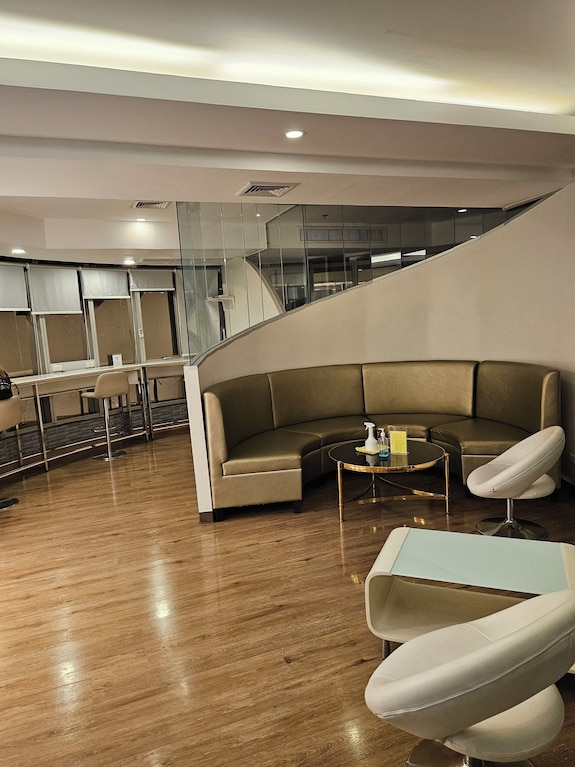 Kuma House Asoke - Bangkok