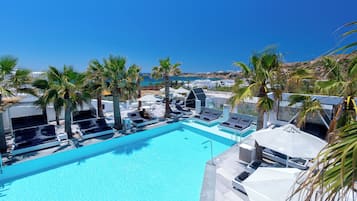 Piscina exterior sazonal