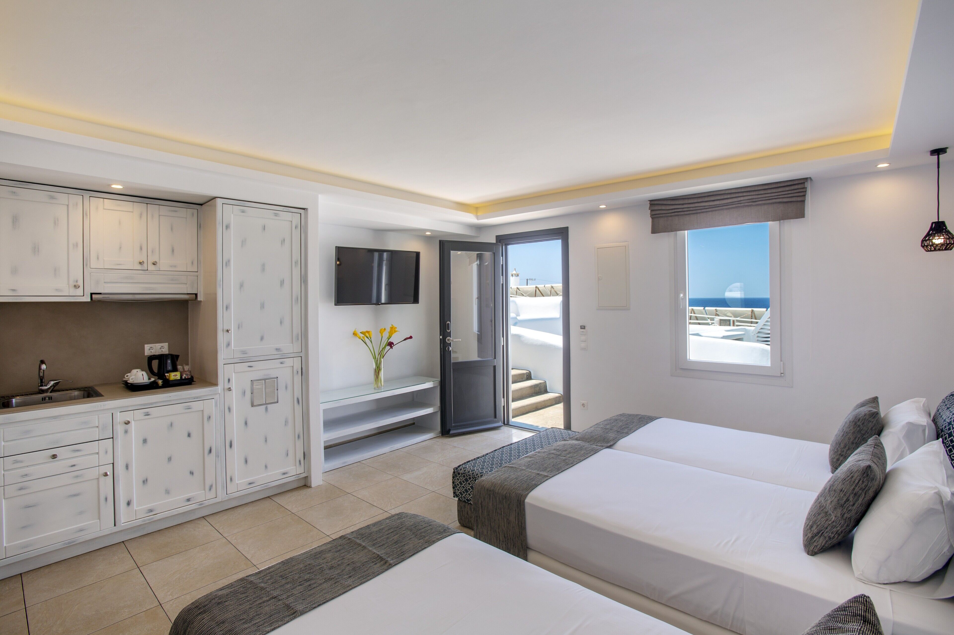 Triple Studio with Sea View | Wi-Fi de cortesia, roupa de cama