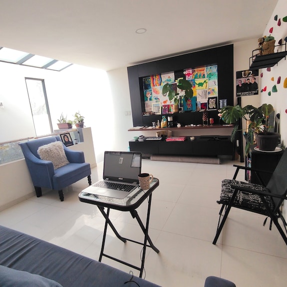 Casa Hermosa Y Acogedora, Cochera, Fraccionamiento Fácil Acceso A Vías Rápidas. - Puebla