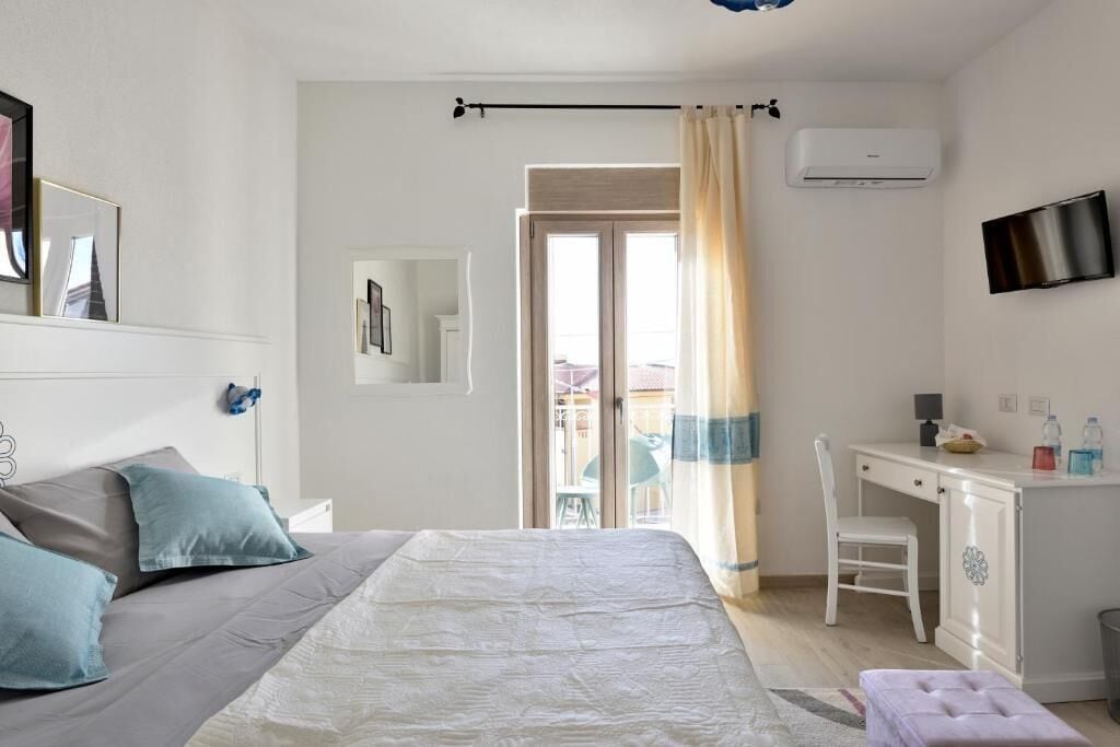 Quarto casal ou duplo conforto, vista para a montanha