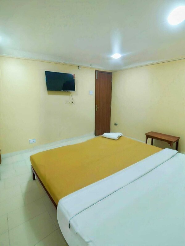 Dear Hotel - Howrah