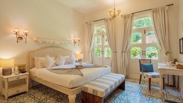 Vila superluxo, sacada, vista para o jardim