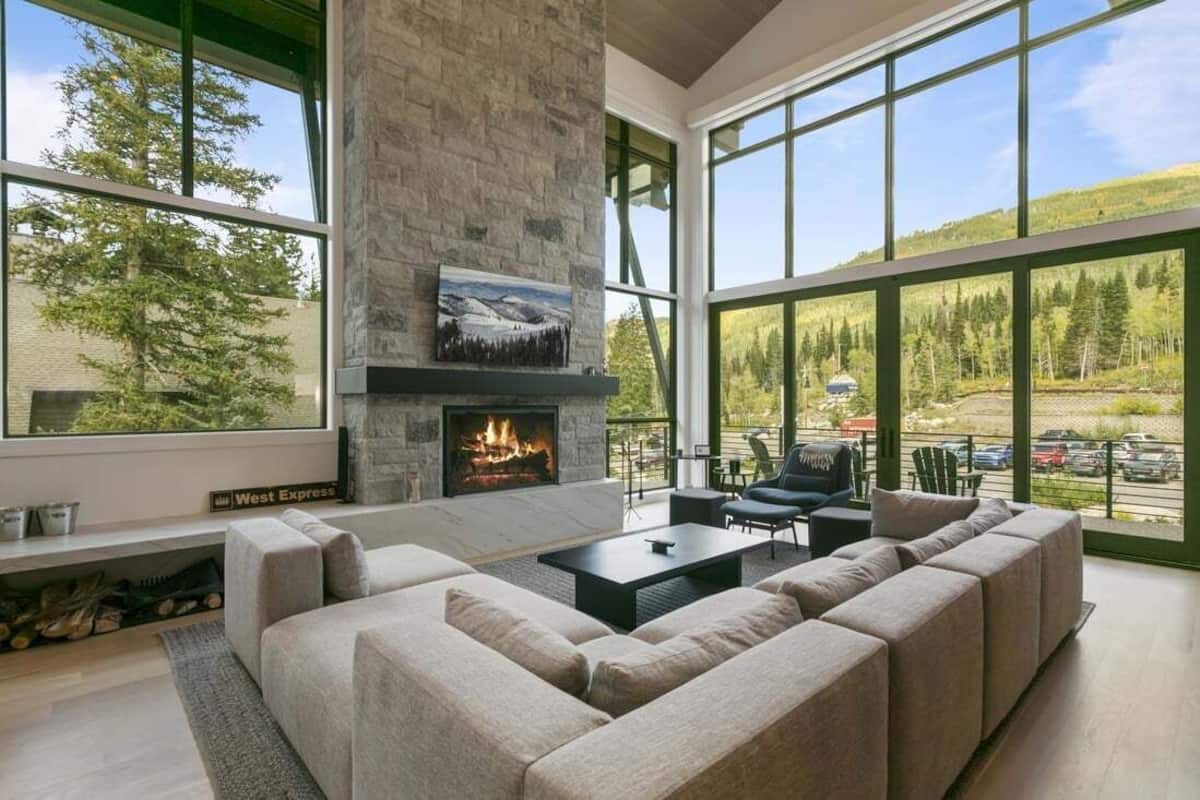 Casa, 5 quartos | Sala de estar