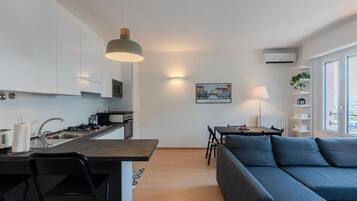 Apartamento luxo, vista para o pátio | Parte interna