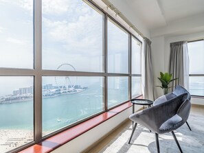 Apartamento, varanda, vista para o mar | Interior