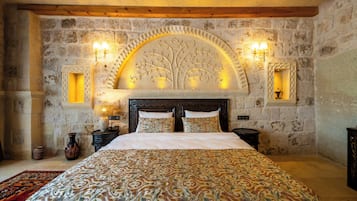 Suite de Luxo, banheira de hidromassagem, vista para o vale