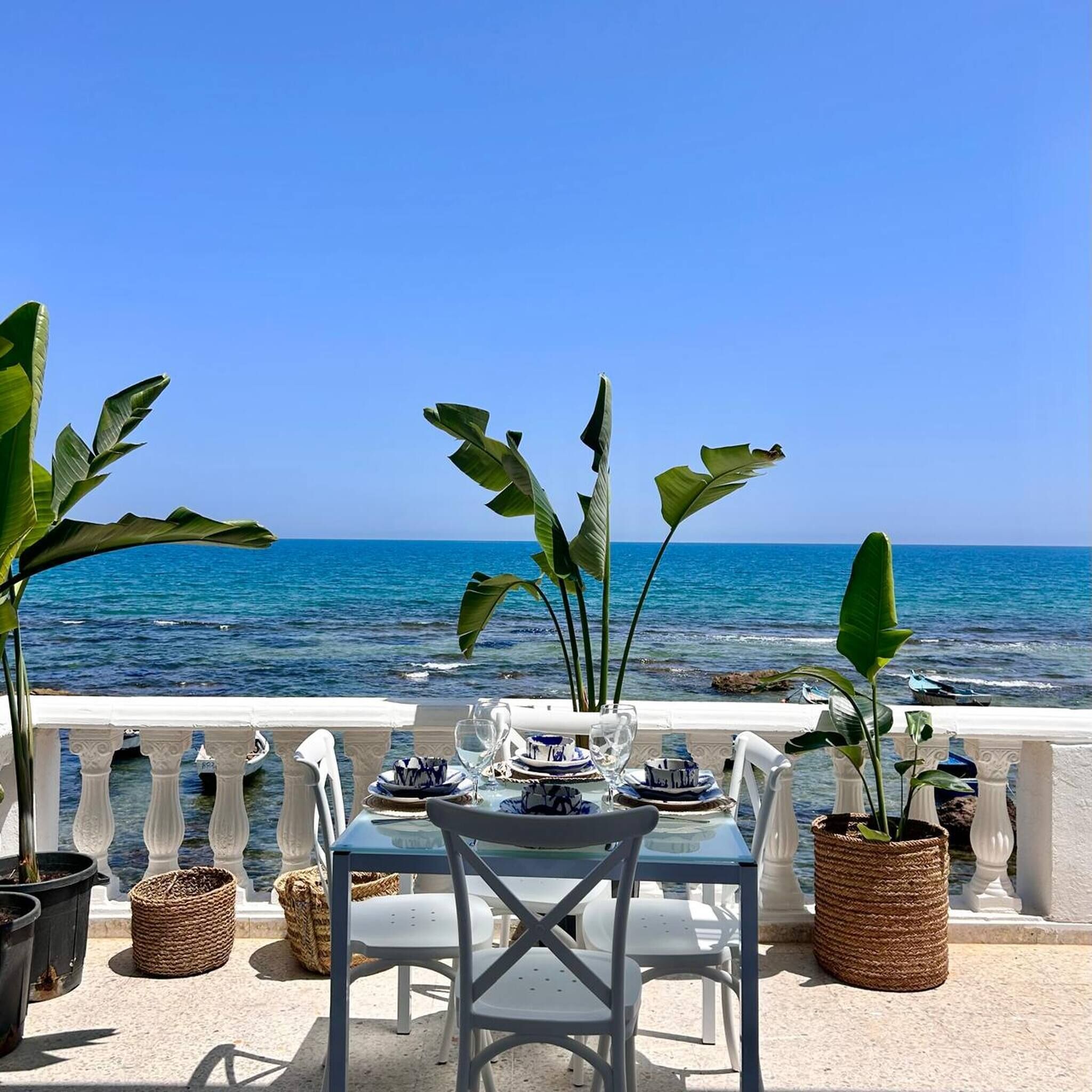 Apartamento, 2 quartos, varanda, vista para o oceano | Sacada