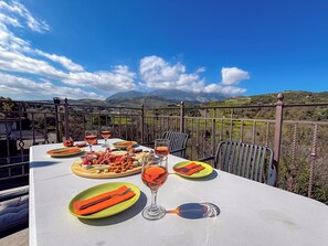 Kalliopi Villa | Varanda