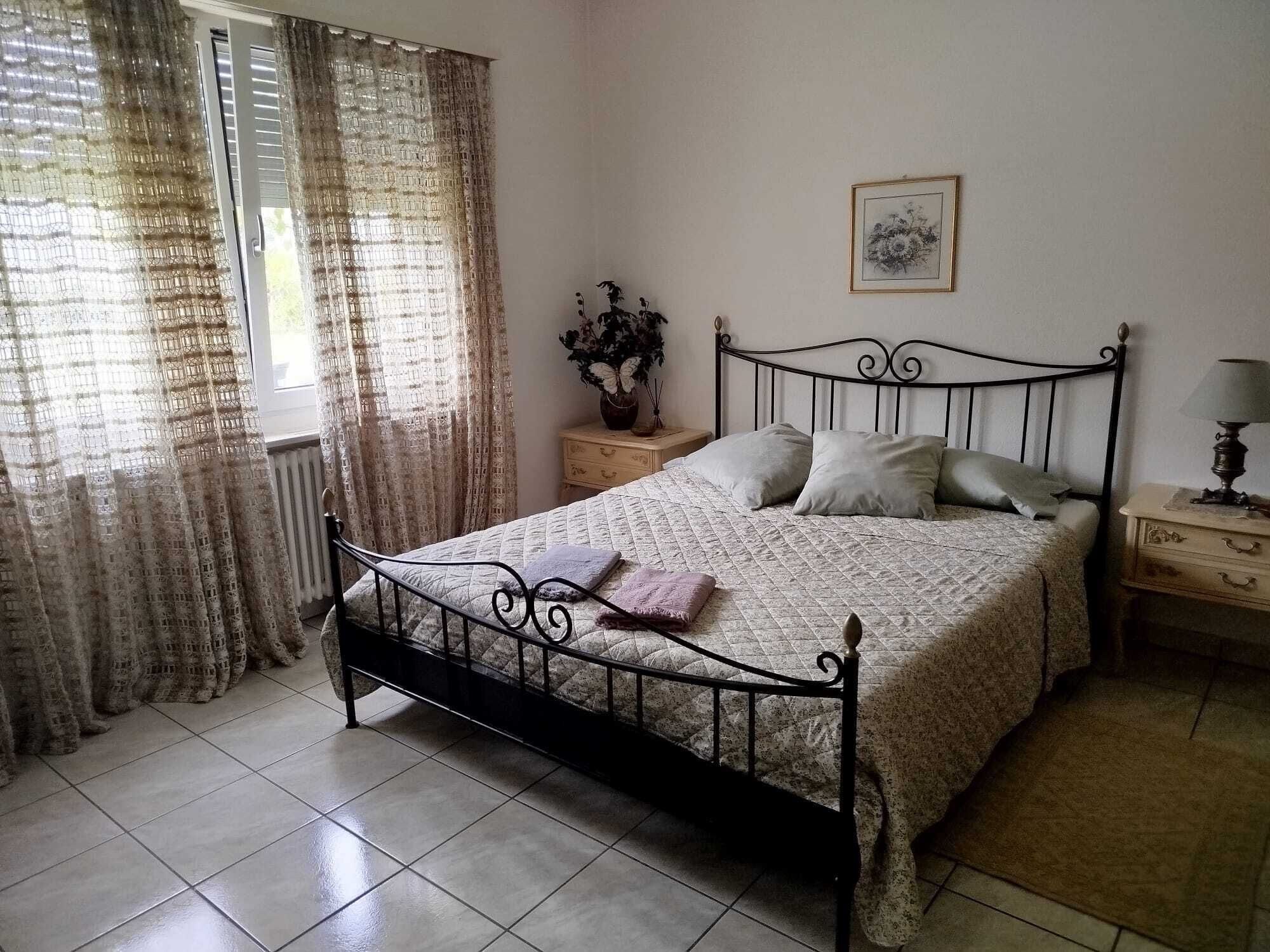 In The Center Of Canton Ticino, Within The Piano Di Magadino Park. - Bellinzona