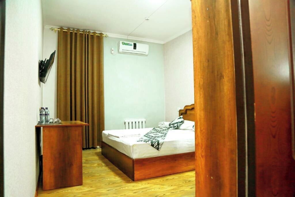 Quarto casal econômico, 1 quarto, sacada, vista para a cidade