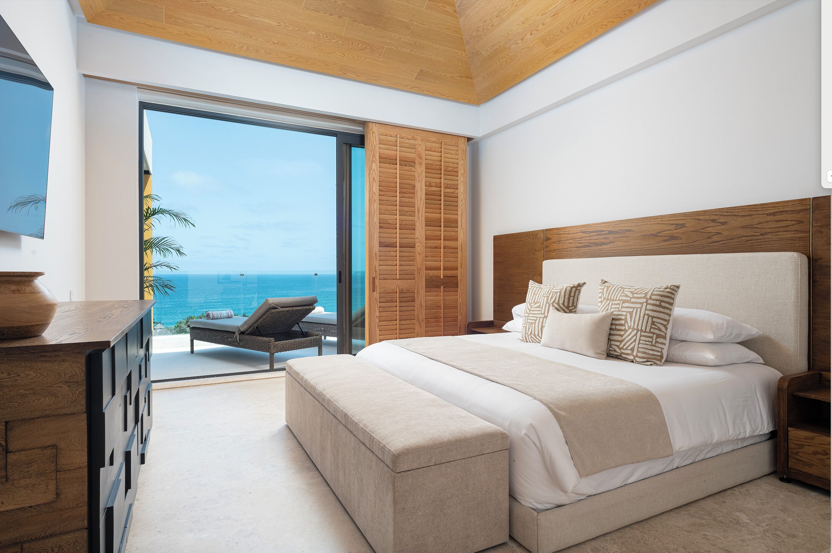 Spectacular Kupuri Beach Oceanfront 6br Luxury Villa, Infinity Pool, Chef - Punta Mita