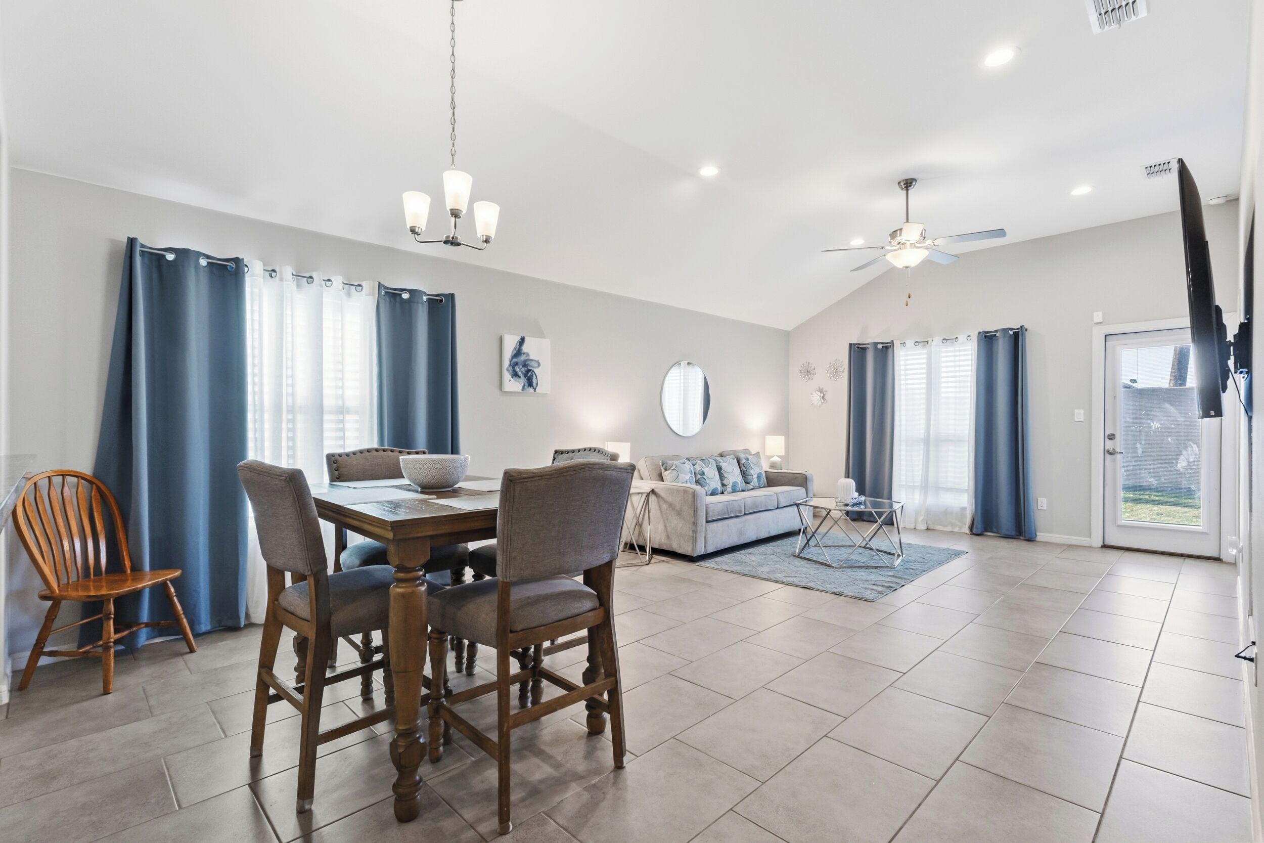 Casa Solsky\nspacious 4-bedroom House With Ac In Charming Mission - Mission, TX