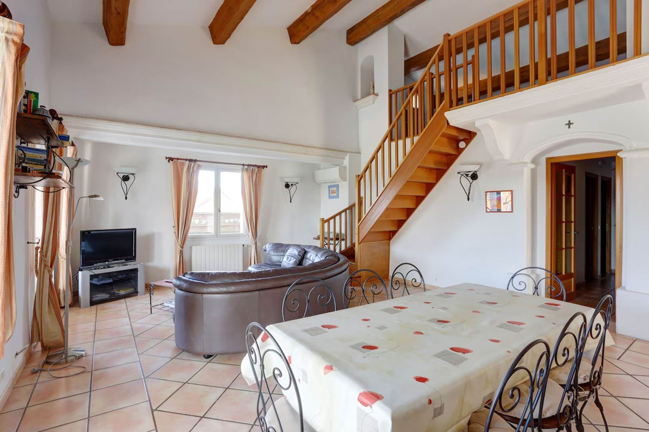 Charming Villa, Sleeps 8, Air-conditioned, Heated Pool, Guaranteed Peace And Quiet - Costa Azul