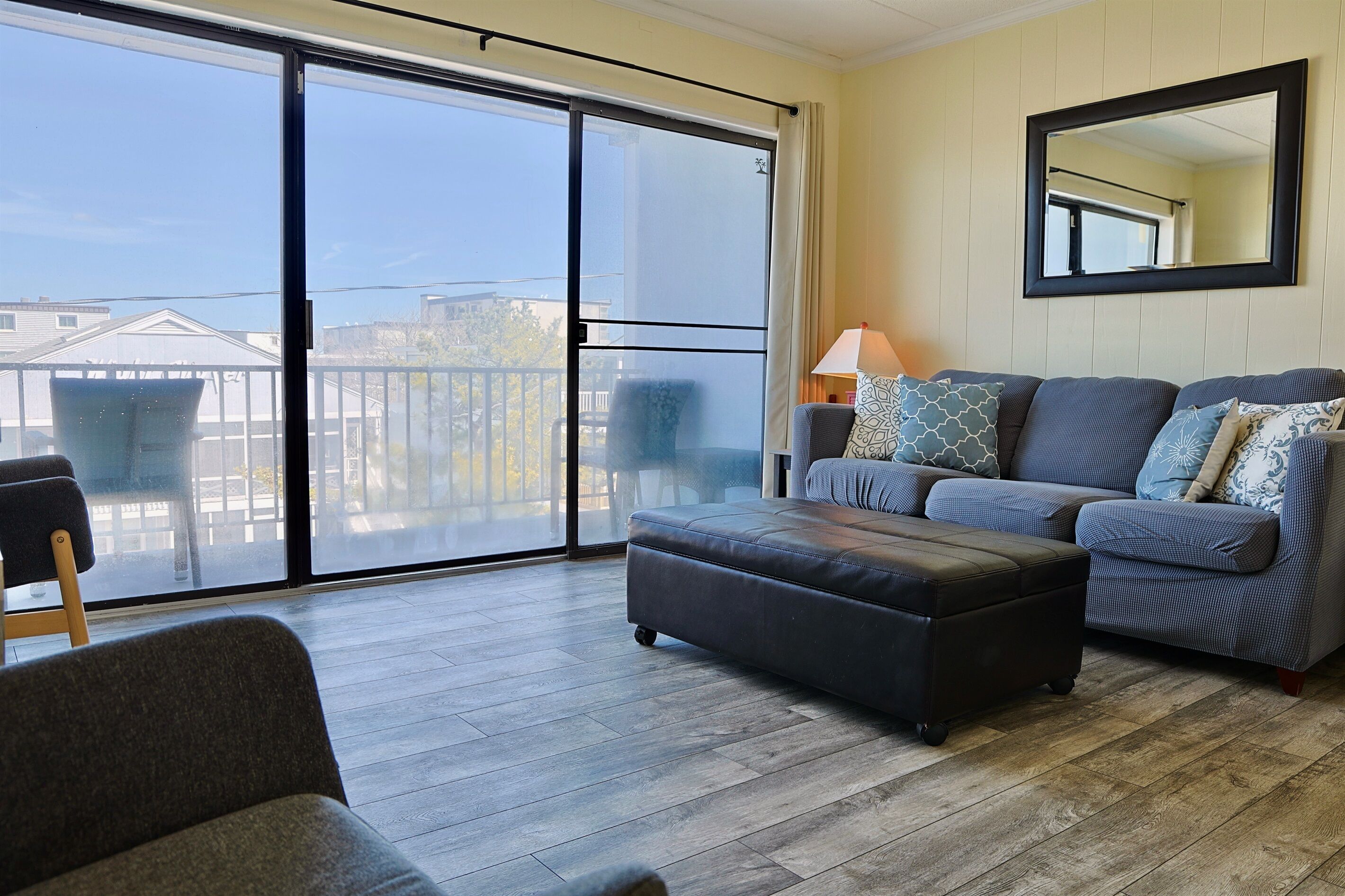 Ocean View Condo Just Steps From The Beach - Ocean Pines, MD