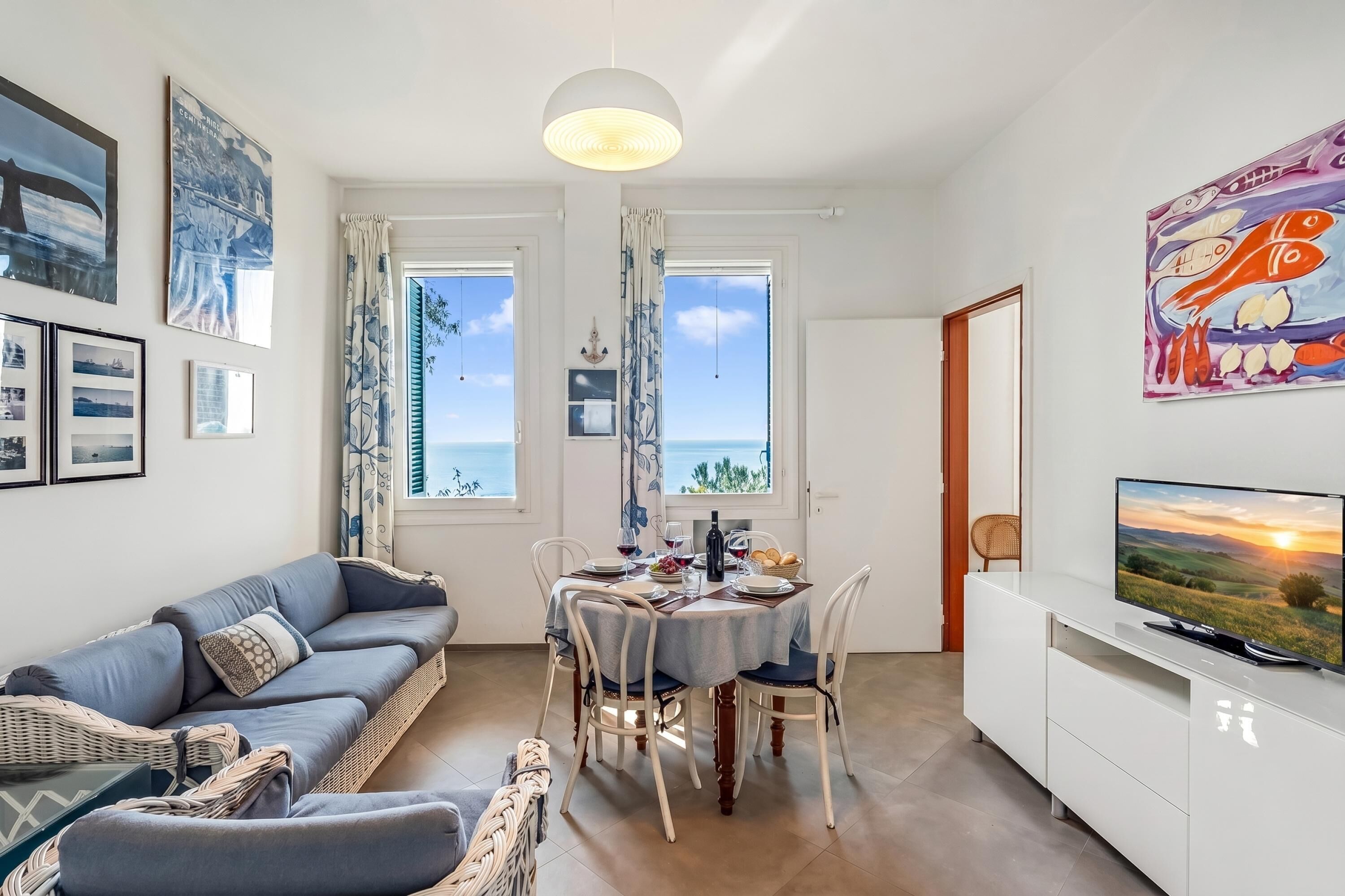 Apartamento Standard, vários quartos, 2 casas de banho (Appartamento Nel Verde Due Passi Dal) | Sala de estar | TV de ecrã plano, ténis de mesa 